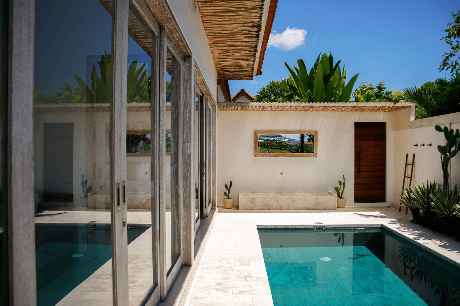 Villa Comfort, pátio, vista para a piscina | Piscina | Piscina exterior 