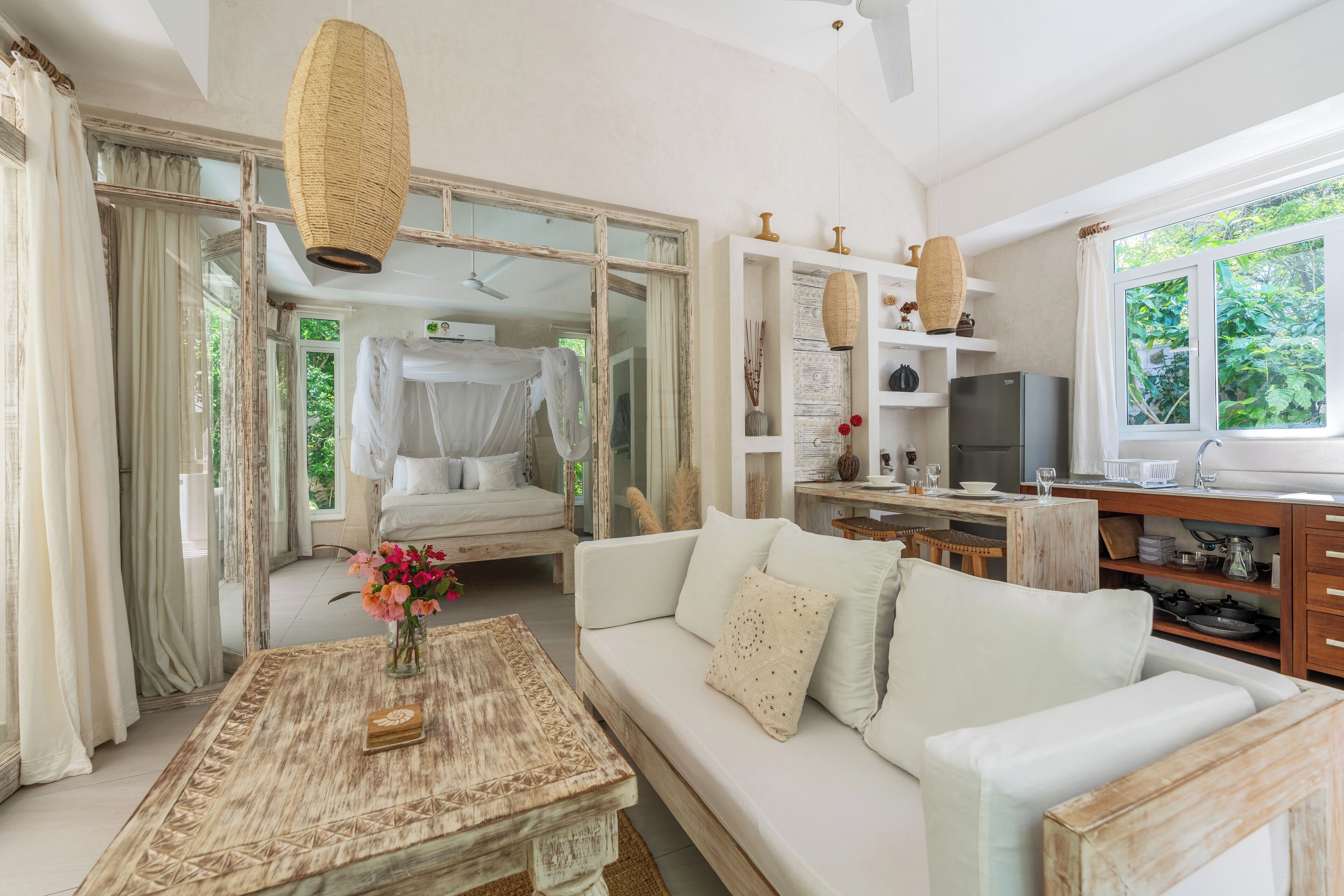 Vila luxo, varanda, vista para a piscina