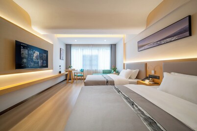 The Riverside Phoenix