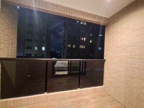 Apartamento luxo, sacada, vista para a cidade | Área da propriedade