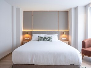 Apartamento | Roupas de cama premium, cofres nos quartos, individualmente mobiliados
