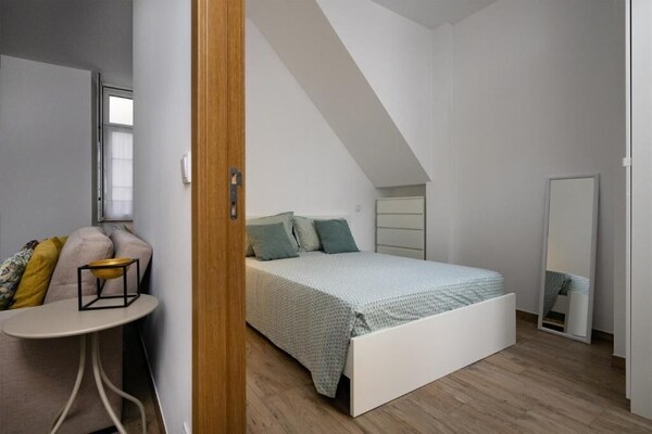 Red Door Flat By Trip2portugal - Figueira da Foz