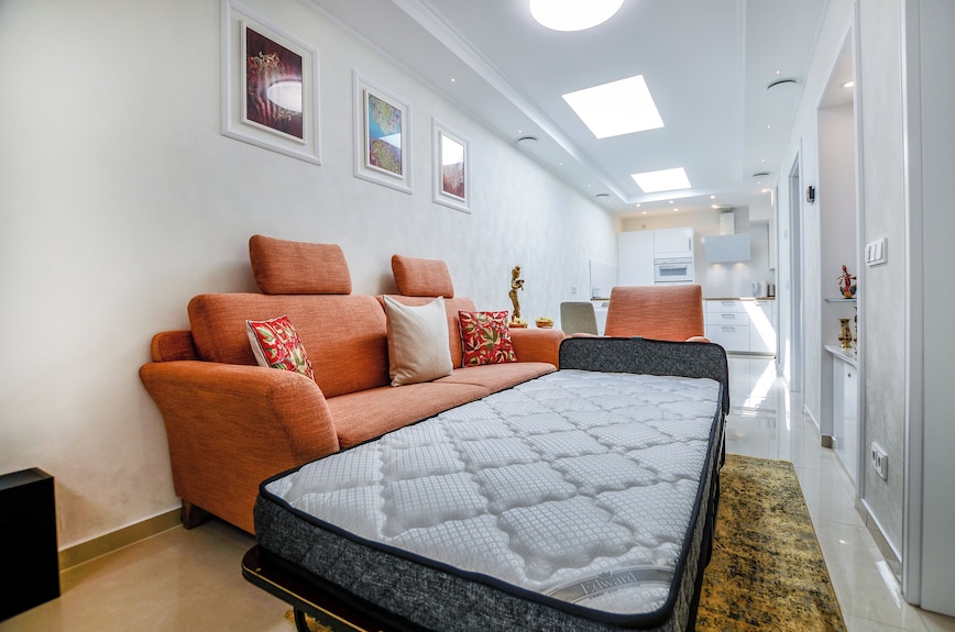 Stylish & Chic, New Apartment, Subway Stop 2 Minutes Walk - Leverkusen