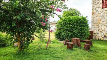 Chalé Básico | Terrenos do alojamento