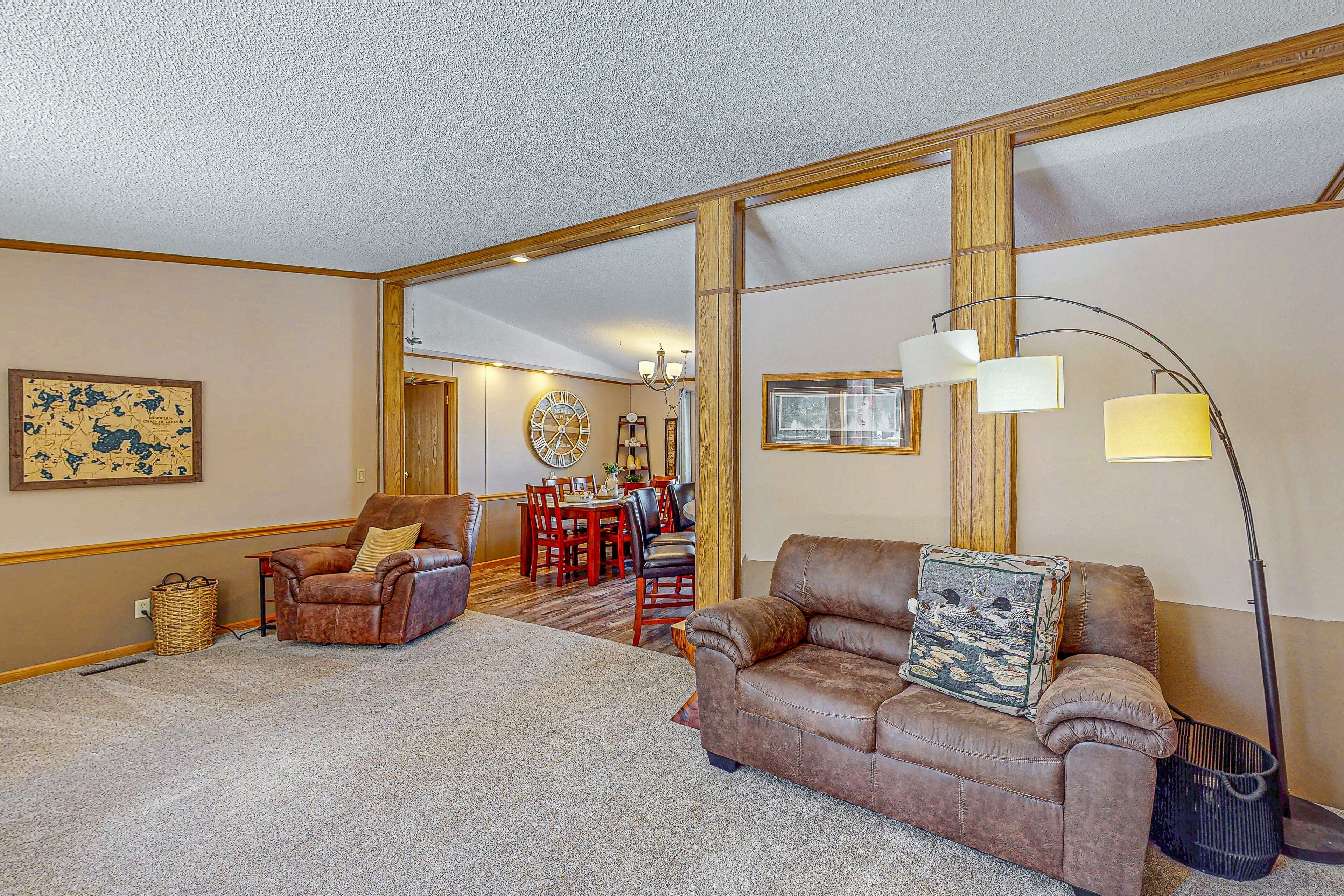 Waterfront Thoro Cottage On Minocqua Chain | Screened Porch, Firepit & Lake Fun! - The Waters of Minocqua, Minocqua