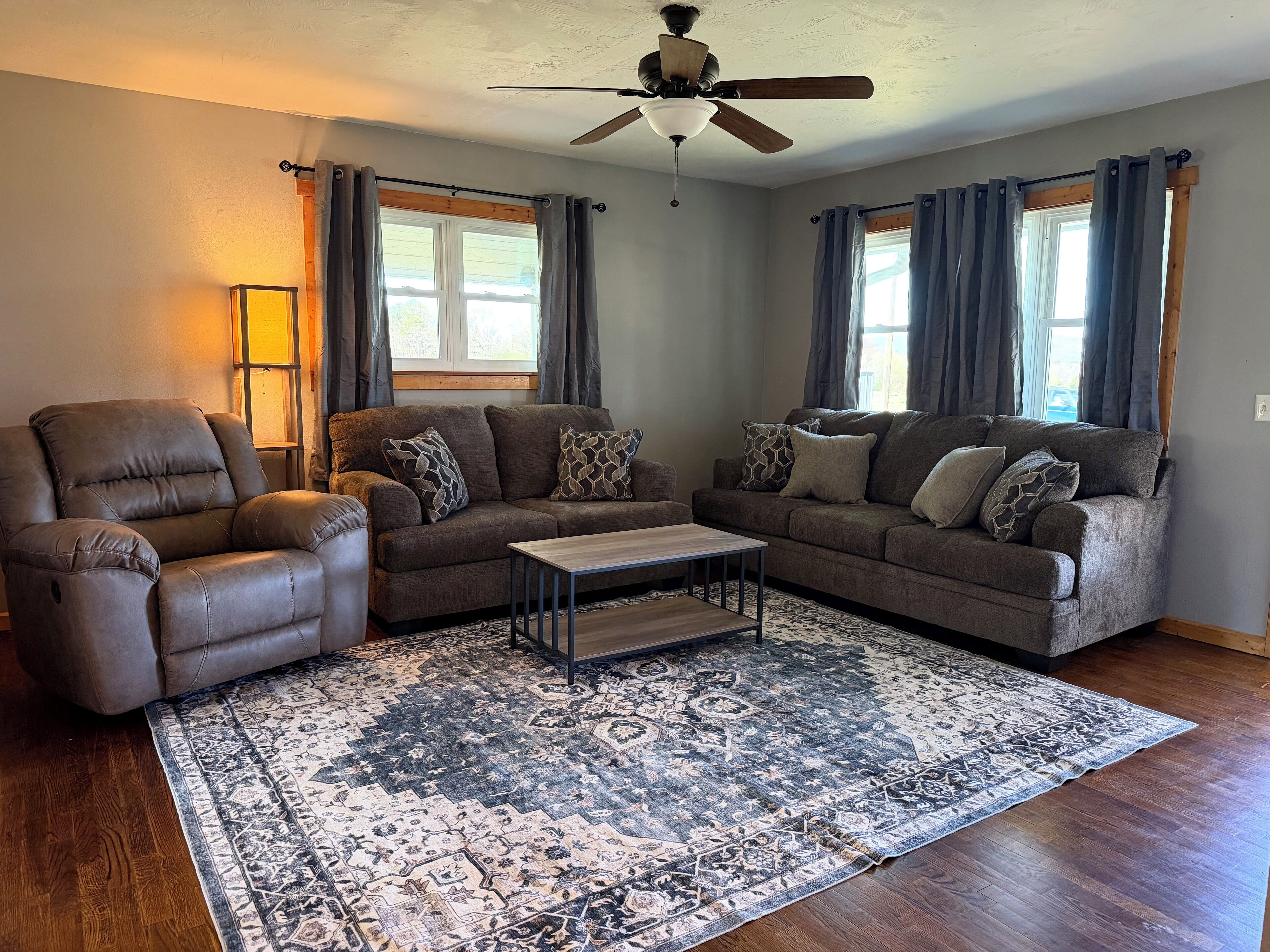 Mountain-view 3br Home W/ Firepit  Hatfield Ar - Mena, AR