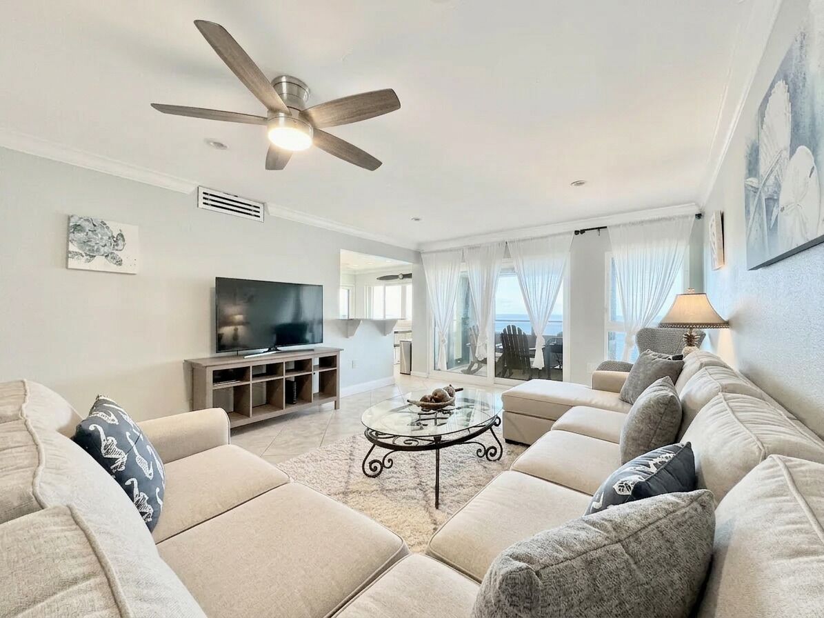 2-bedroom Condo In Beautiful St Thomas With Ac And Spectacular Ocean Front Views - Lovenlund