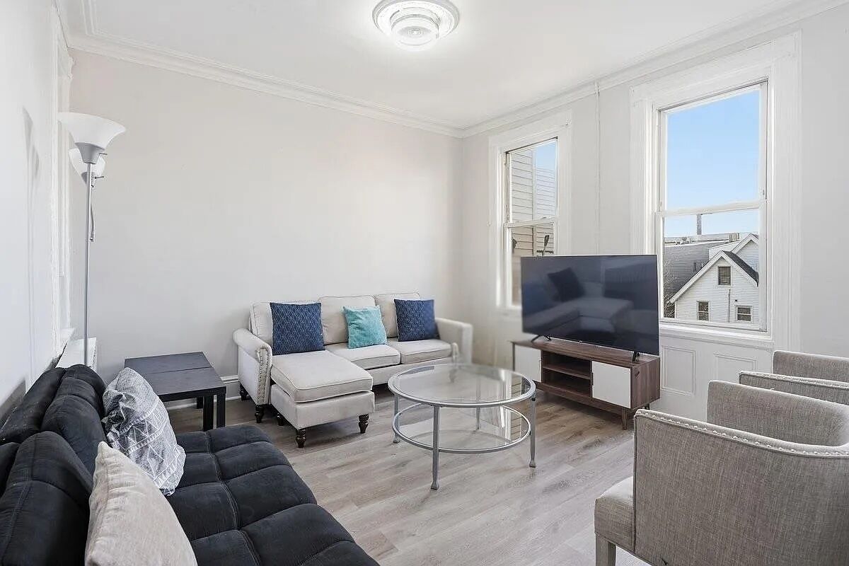 Nyc Skyline Views - 3br For 8 - Walk To Transit - Low Price - Union City, NJ