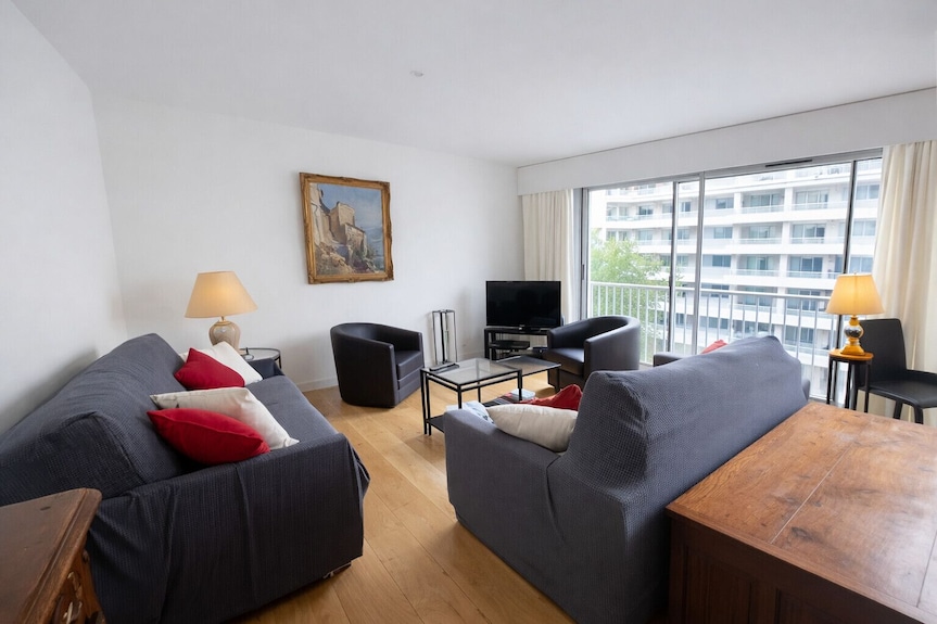 Superb Apartment With Balcony, Garage, 3 Bedrooms, 5min From The Beach - Biarritz