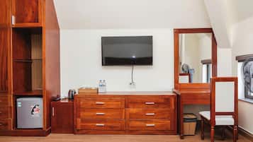 Quarto Duplo Standard, varanda, vista para o jardim | Interior