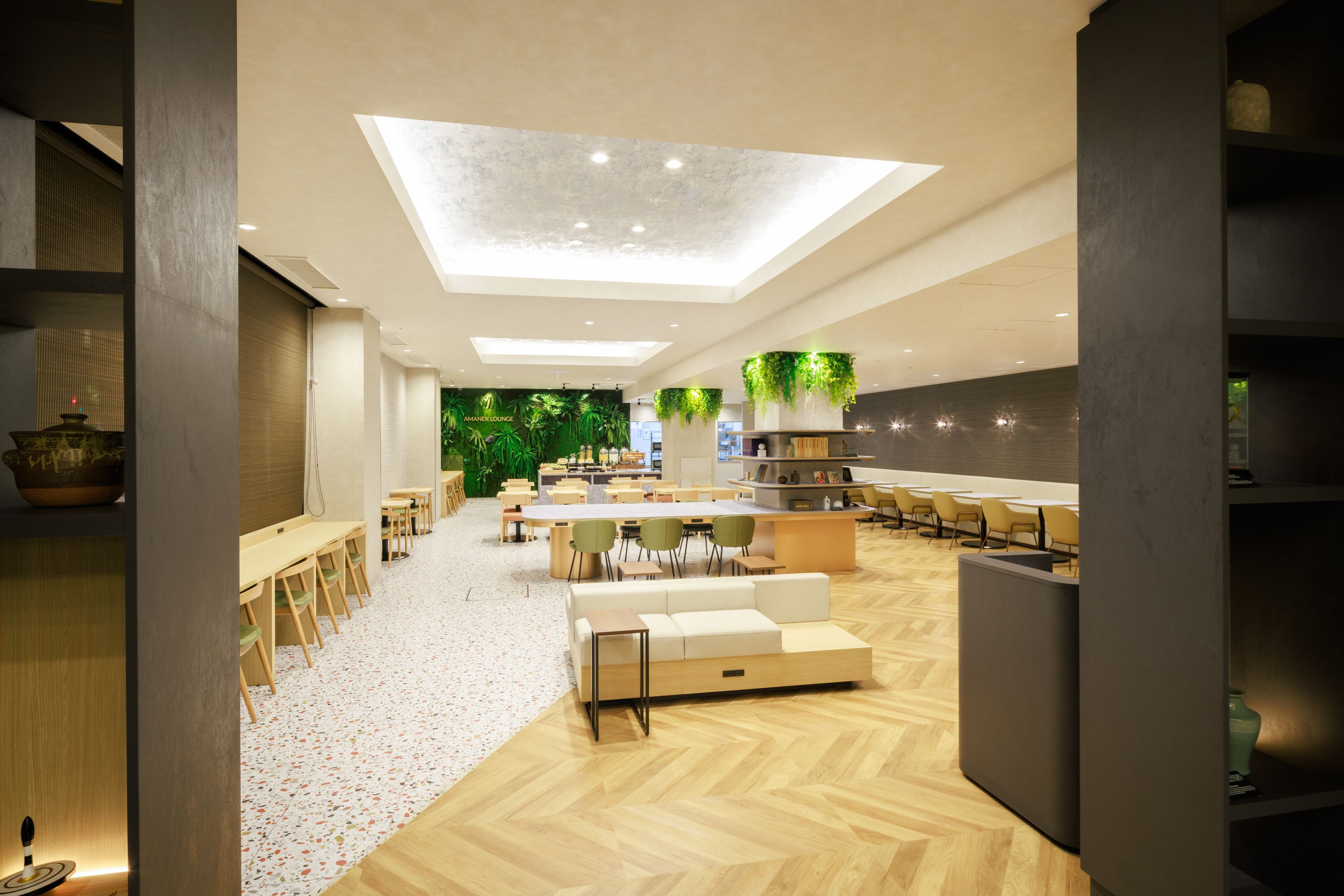 Pequeno-almoço tipo buffet diário mediante uma taxa 