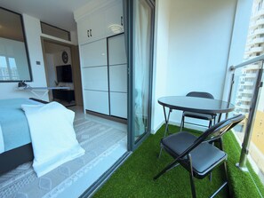 Apartamento, sacada, vista para a cidade