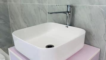 Quarto Standard | Casa de banho