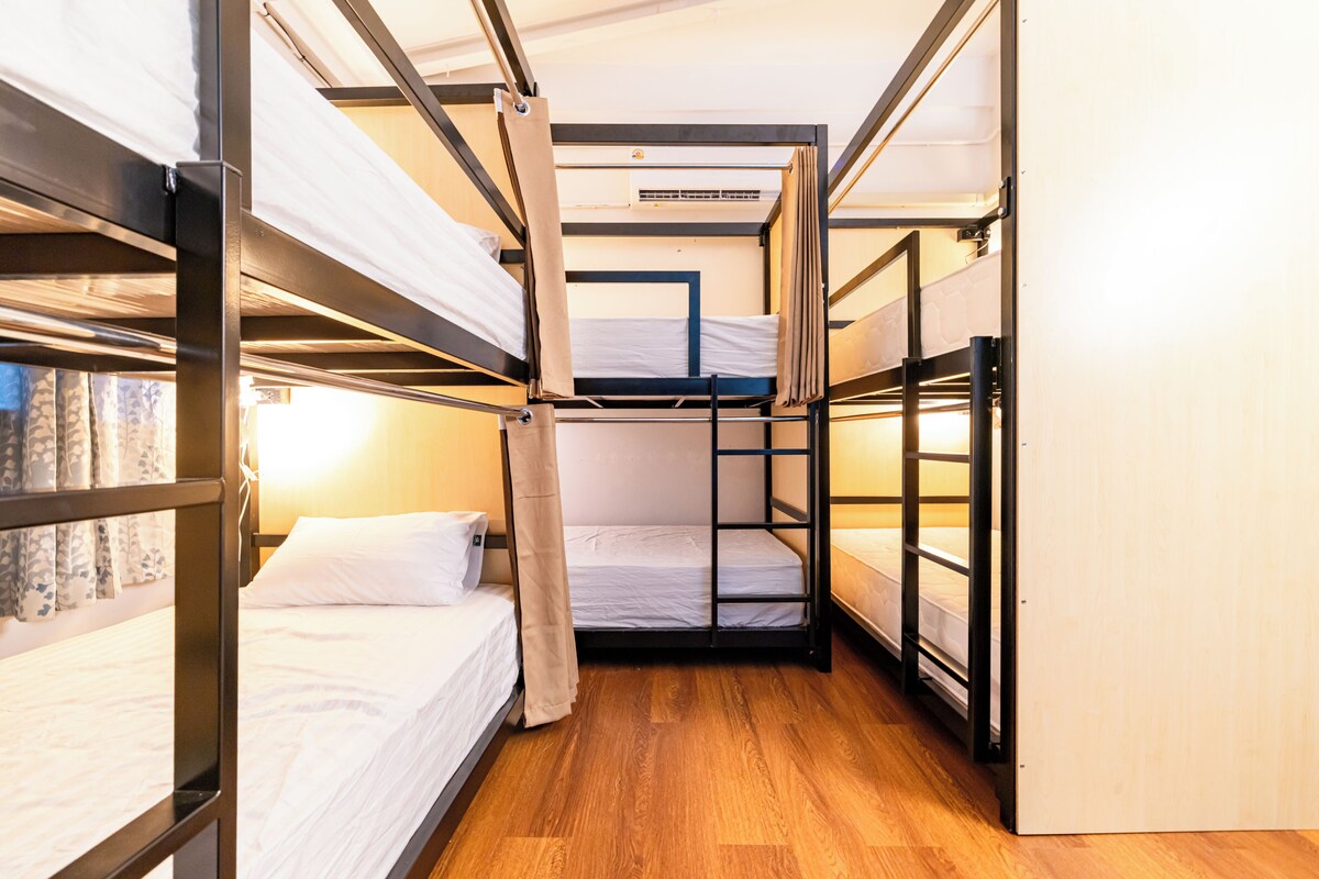 Dormitório Partilhado Comfort, varanda, Vista para a cidade | Edredões de penas, Wi-fi grátis 