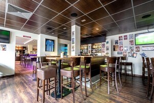 Bar (no alojamento)