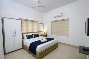 Apartamento superior, 2 quartos, sacada, vista para o jardim