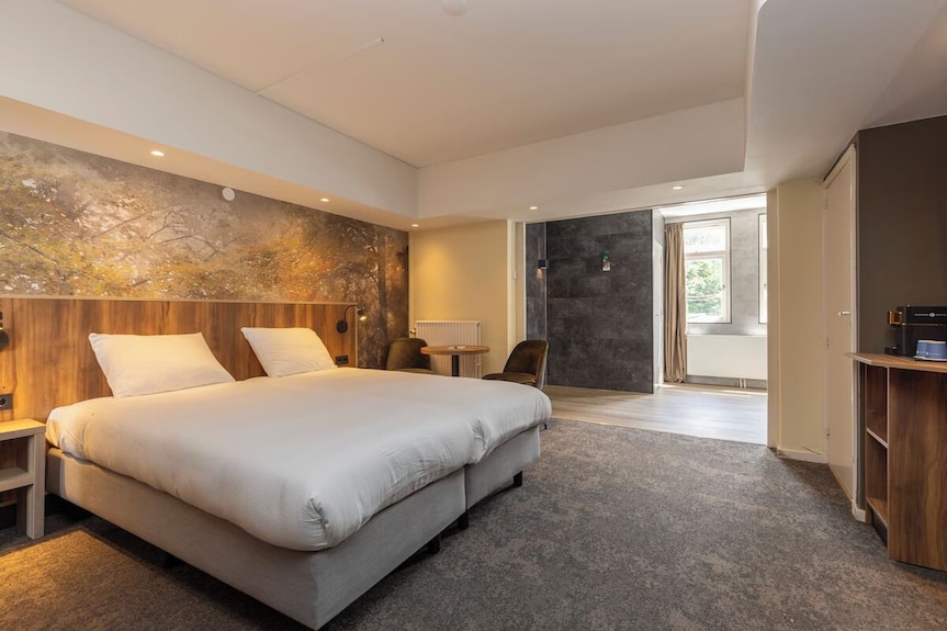 Your Relaxing Base For Outdoor And City Adventures! Indoor Pool, Onsite Dining! - Nijmegen