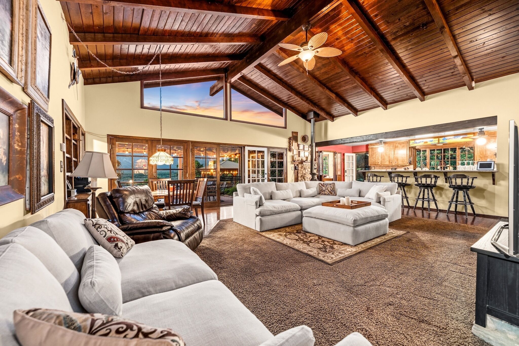 Perfect For Families! Pool, Spa, Tennis, Orchards - Sinaloa Lake, CA