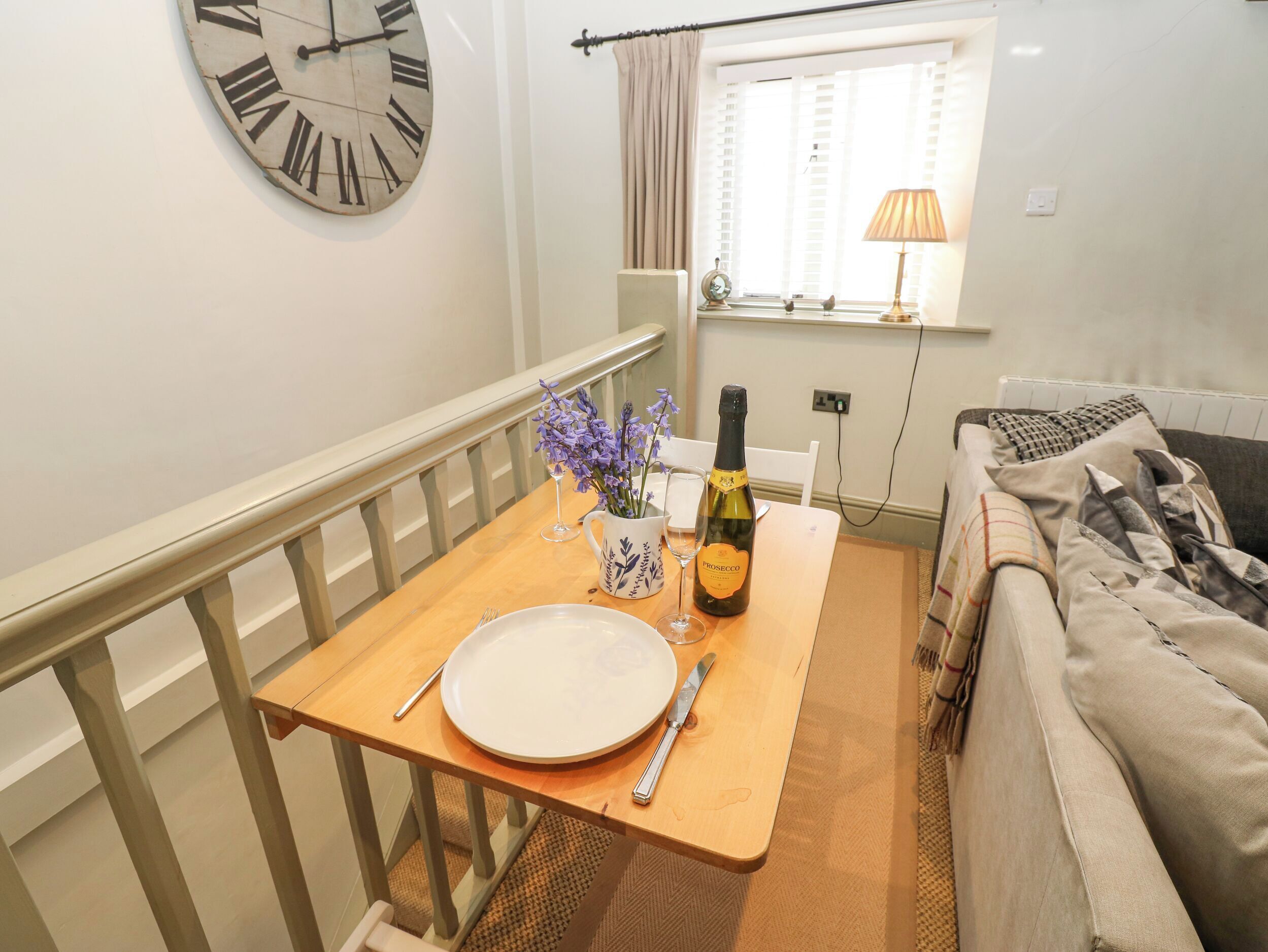 In & Out Cottage, Pet Friendly, Luxury Holiday Cottage In Middleham - Middleham