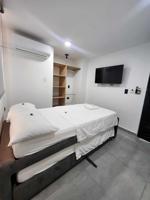 Eureka Living - Santander