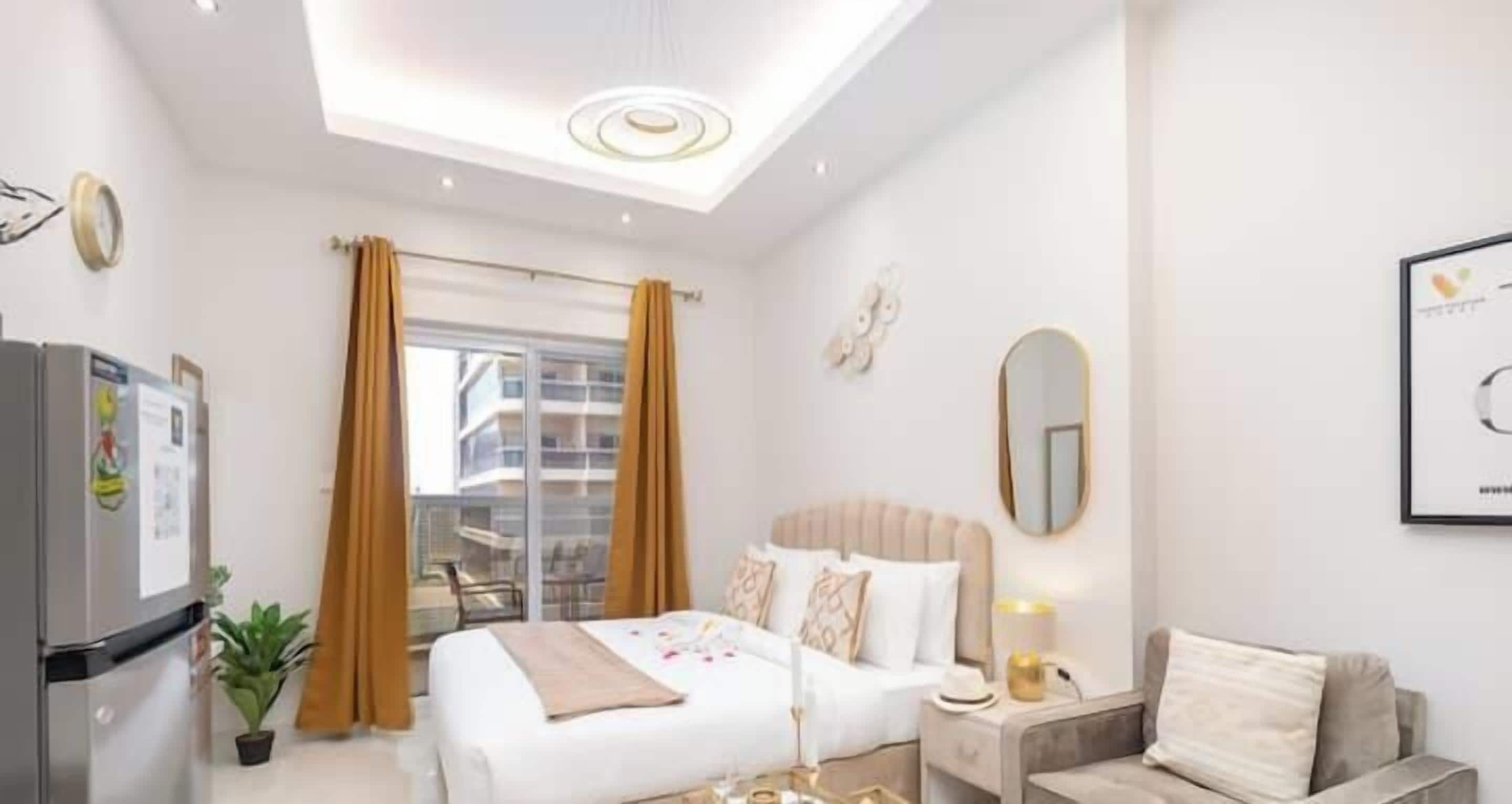 Estúdio de Luxo, varanda, Vista para a cidade | Lençóis de algodão egípcio, roupa de alta qualidade, cofre no quarto 
