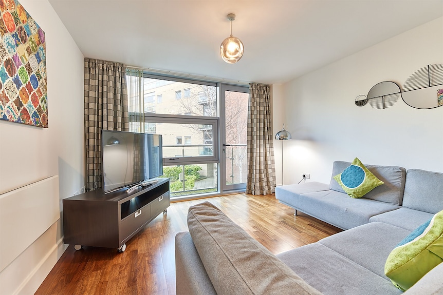 Properties Unique | Willow - Newcastle upon Tyne