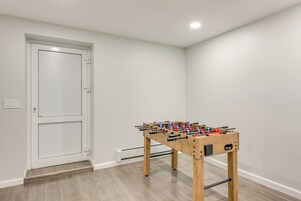 Vila superluxo, 5 quartos, cozinha | Sala de jogos