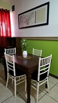 Apartamento Superior em Condomínio Fechado | Restaurantes