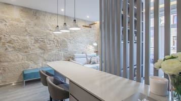 Estúdio conforto, vista para a cidade | Saguão