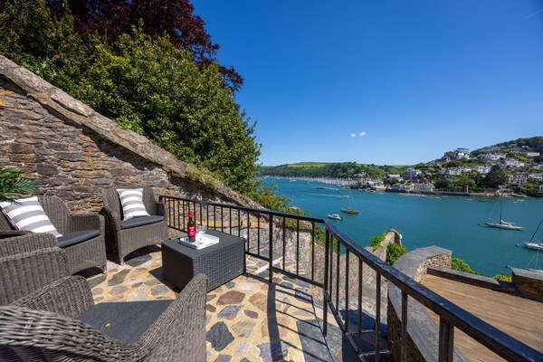 Bell Cottage - Dartmouth