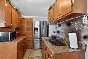 Casa, 4 quartos | Cozinha privada