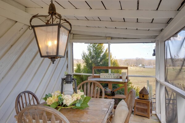 'Farm House At Fairview' Rustic Retreat In Amherst - Virginia