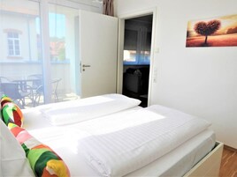 Apartamento em Condomínio Fechado, varanda