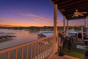 Apartamento em Condomínio Fechado, várias camas, acesso à piscina (View to a Thrill) | Terrenos do alojamento