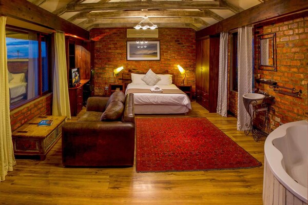 Madiba Bay Guesthouse - Port Elizabeth