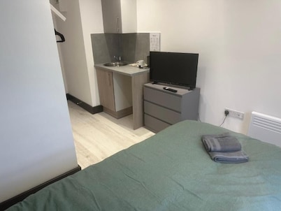 Room-1066 Apart Hotel Hastings - Single