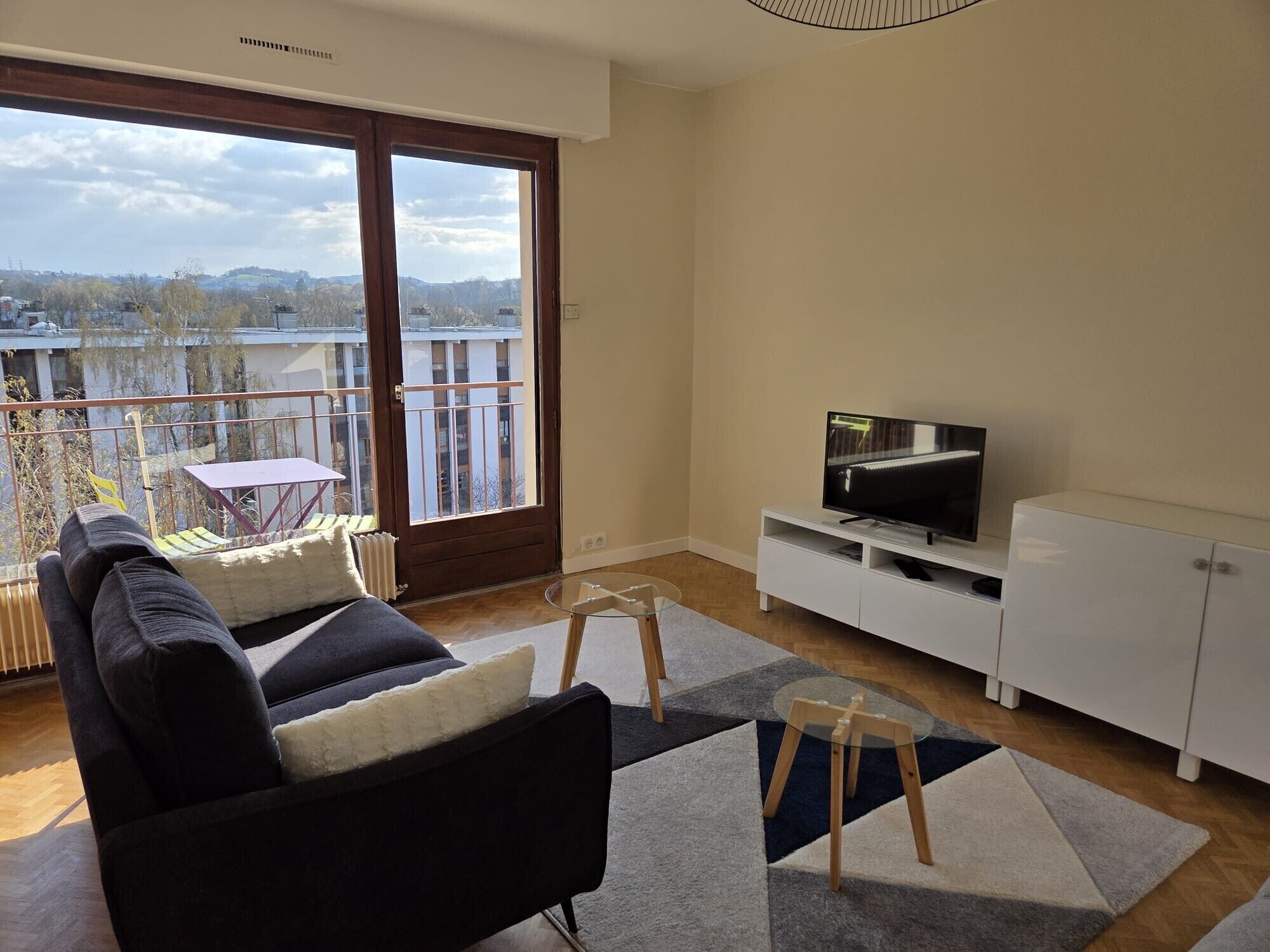 Appartement Lumineux Avec Balcon à Annecy - Annecy-le-Vieux