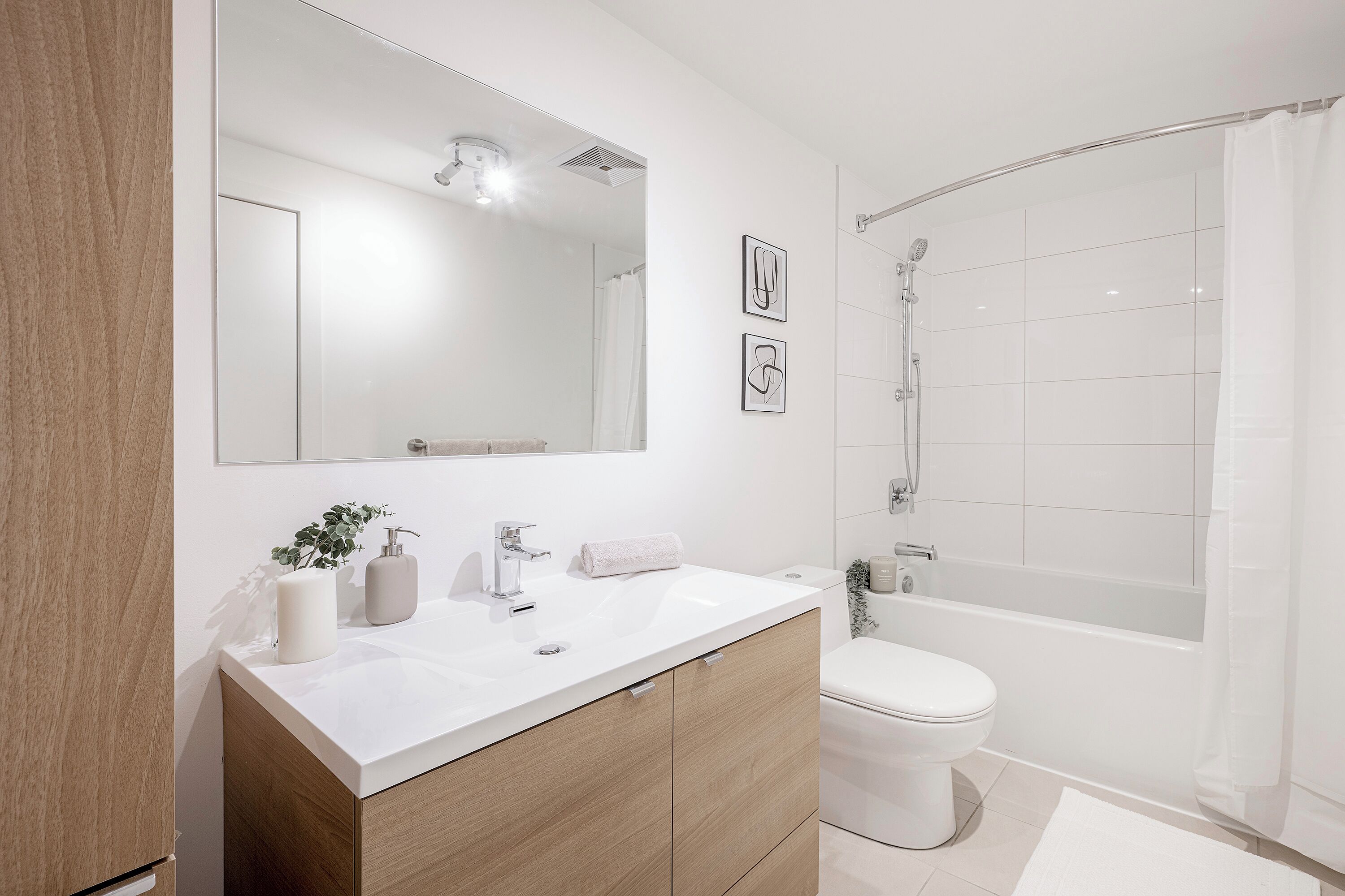 Suíte exclusiva, 1 cama Queen, cozinha, vista para a cidade | Banheiro