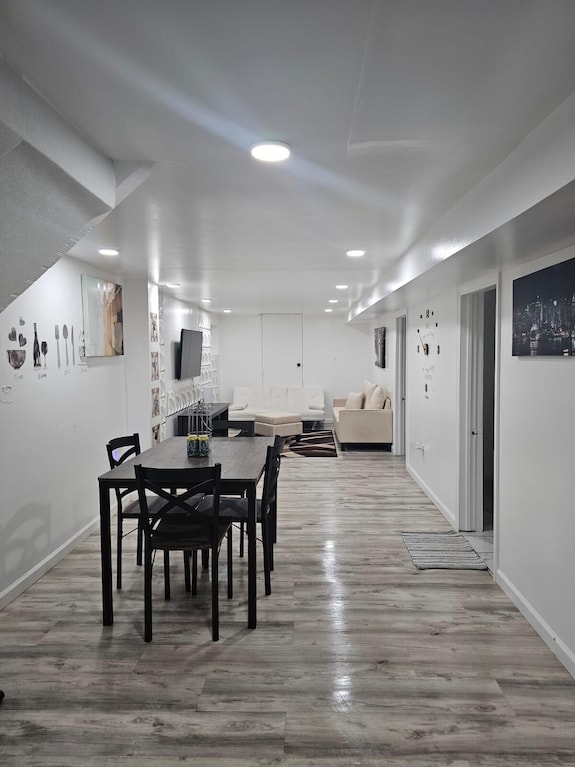 Perfect 2-bedroom Apartment With Ac In Soothing Irvington. Spacious Living Room. - Newark, NJ