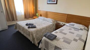 Quarto Triplo Familiar