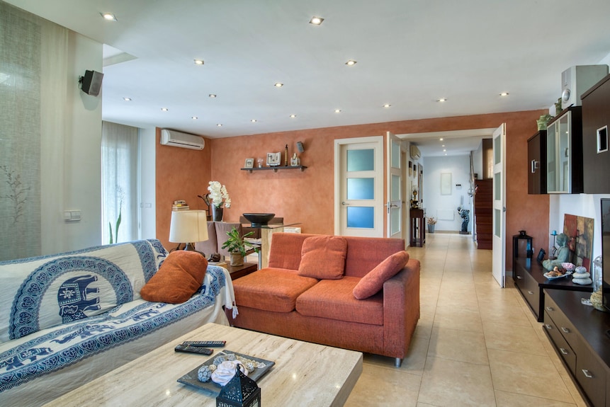 Perfect House In Calonge: Spacious And Bright With Views Of The Pool And Mountains️ - España