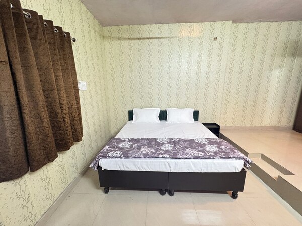 Devashish Homestay - Varanasi