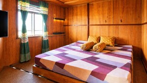 Quarto Duplo Standard, pátio, vista para o oceano | Wi-fi grátis, roupa de cama fornecida 
