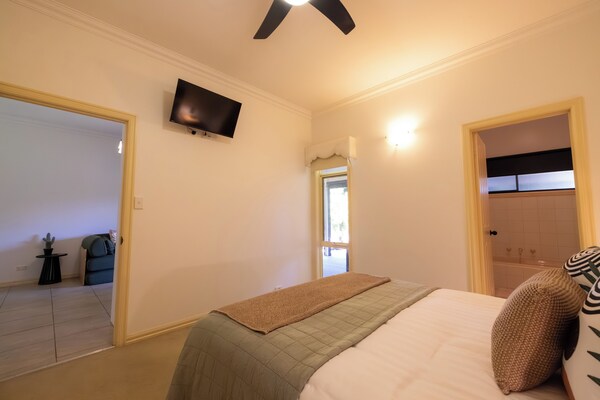 Indulge - Private Pine - Mildura