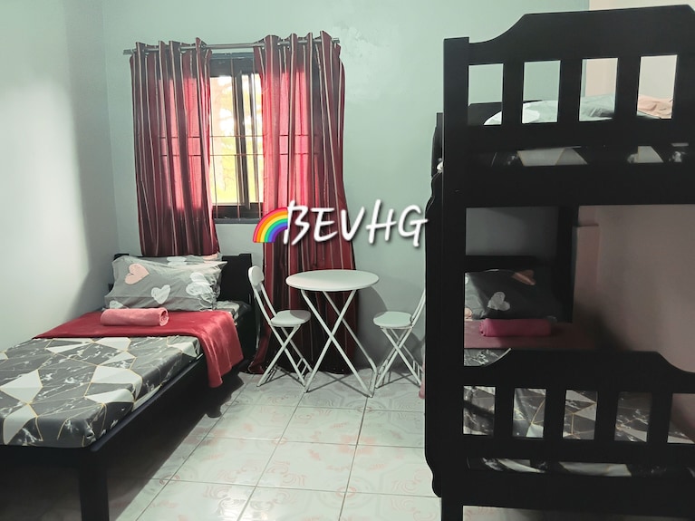 Adorable 2-bedroom Home In Cool Baguio For Your Stay, With A Touch Of Paris. - Baguio