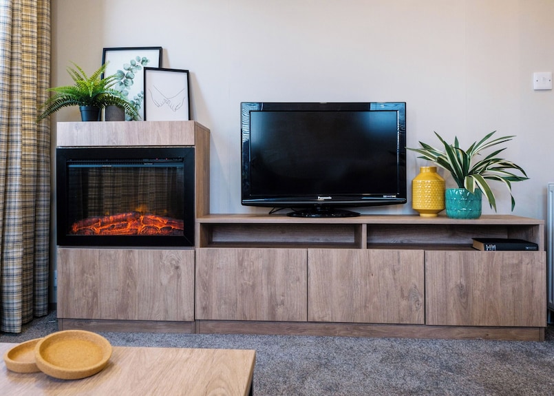 Modern, Spacious Holiday Caravan With Two Bedrooms Sleeping Four People. - イギリス ブローラ