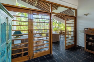 Vila, 2 quartos, piscina particular, vista para o jardim | Parte interna