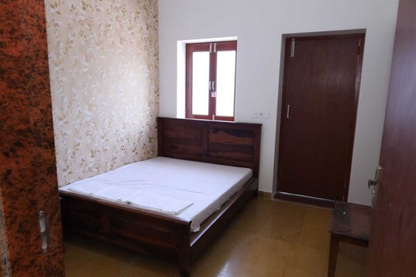 Hotel Mahadev Residency Jaisalmer - Jaisalmer