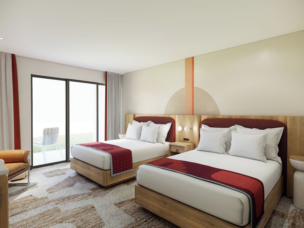 4 Inviting Rooms For Family Adventures | Pool, Spa, Lawn & Red Rock Views - Sedona, AZ