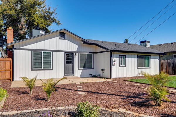 Pet-friendly Rental, Fenced Yard In Rancho Cordova - Rancho Cordova, CA